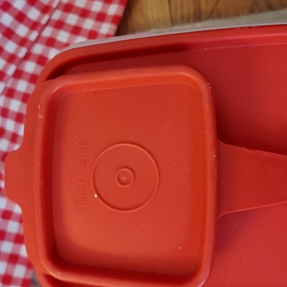 Tupperware | Kitchen | Half Gallon Tupperware Pitcher | Poshmark